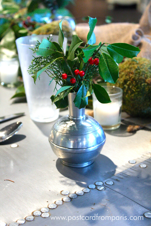 Simple Yet Beautiful Holiday Tablesettings