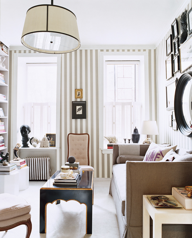 How to Incorporate Wallpaper Into Your Home